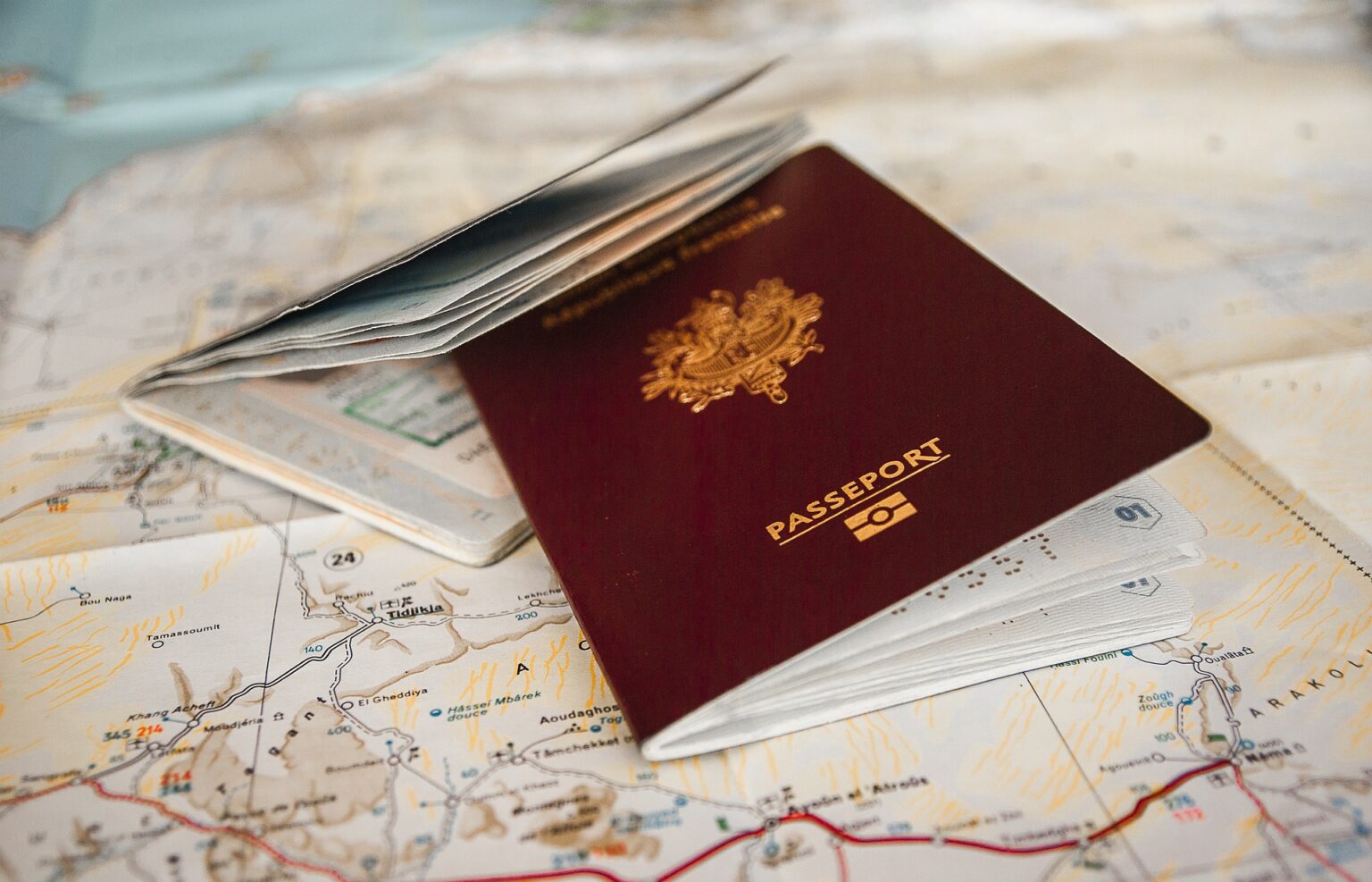 Step-by-step guide to documents for a student visa to France