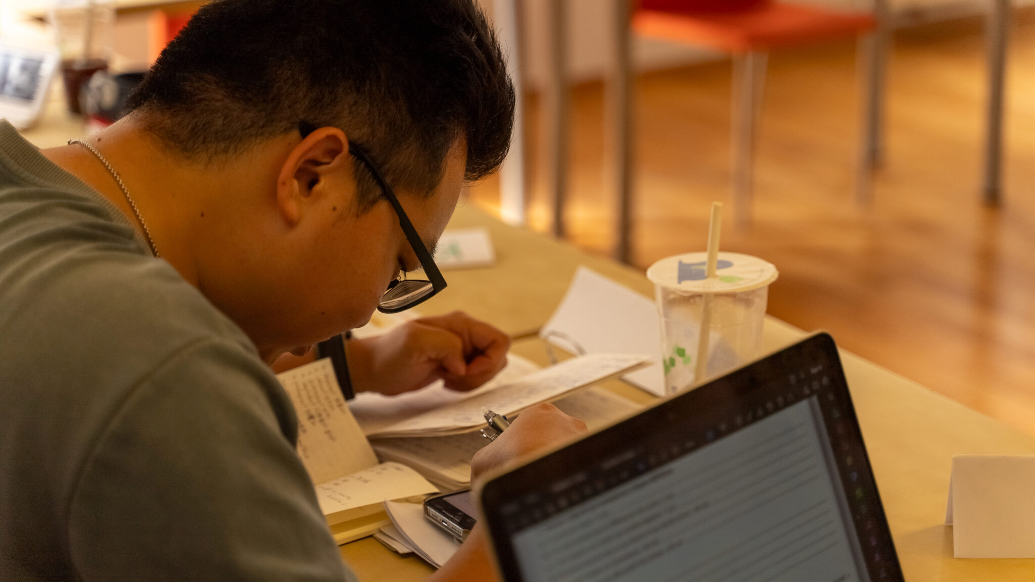 Mastering Verlan: 10 Verlan Words You Should Know